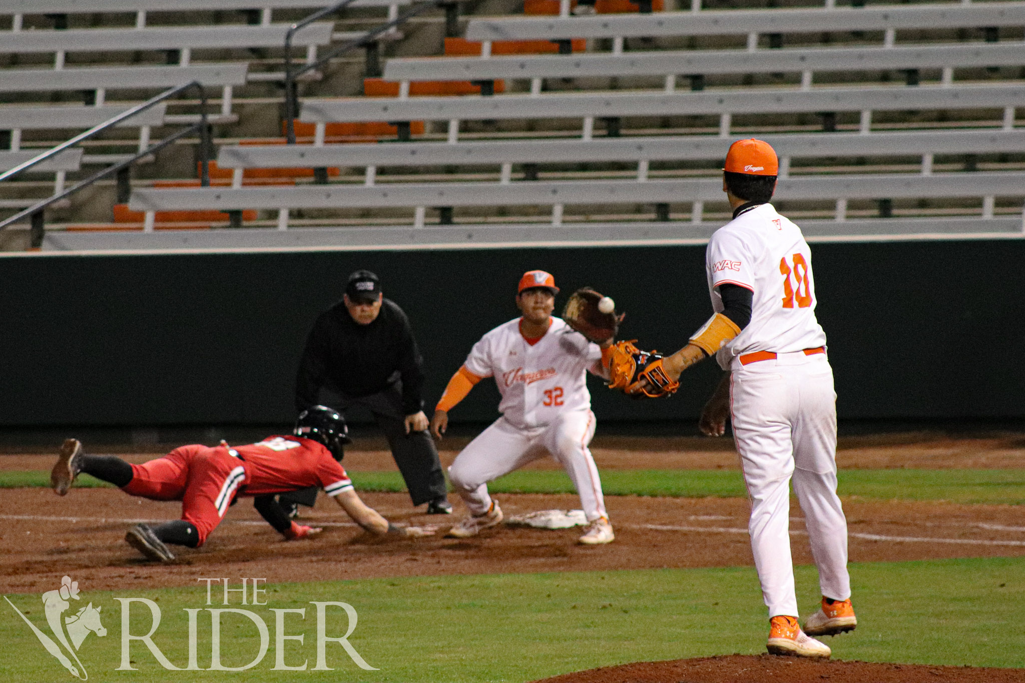 Late-inning heartbreak for Vaqueros - The Rider Newspaper