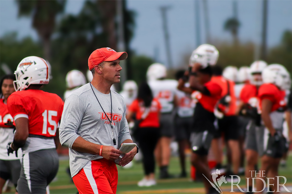 Football takes the field - The Rider Newspaper