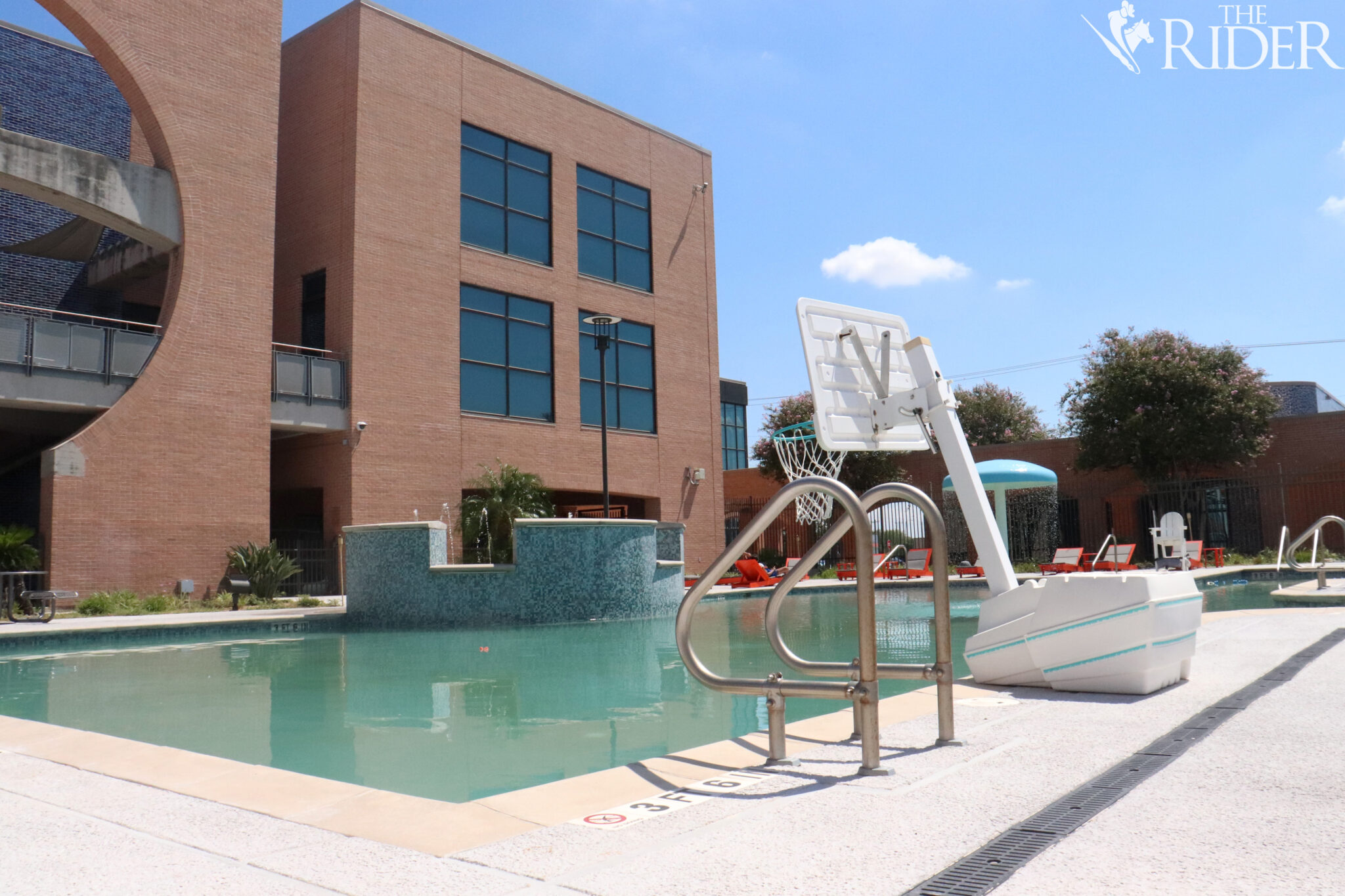 Dive into the semester seamlessly - The Rider Newspaper