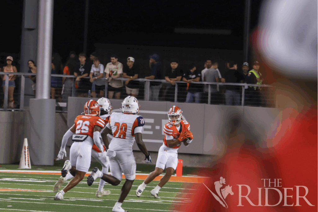 Vaqueros stomp out the Lions - The Rider Newspaper